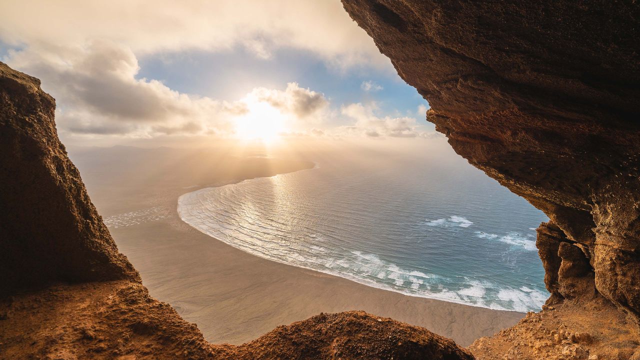 ランサローテ島でのんびり - Windows スポットライト壁紙 | 高画質4Kダウンロード